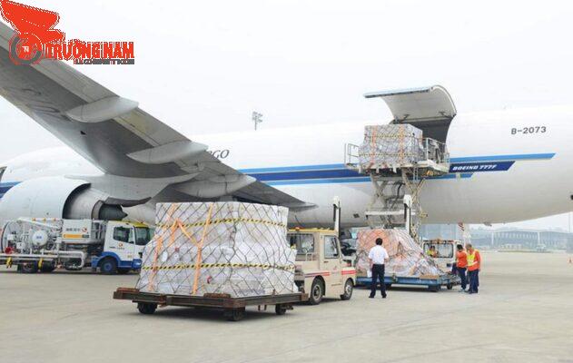 Chargeable weight là gì? Cách tính khối lượng hàng air và sea